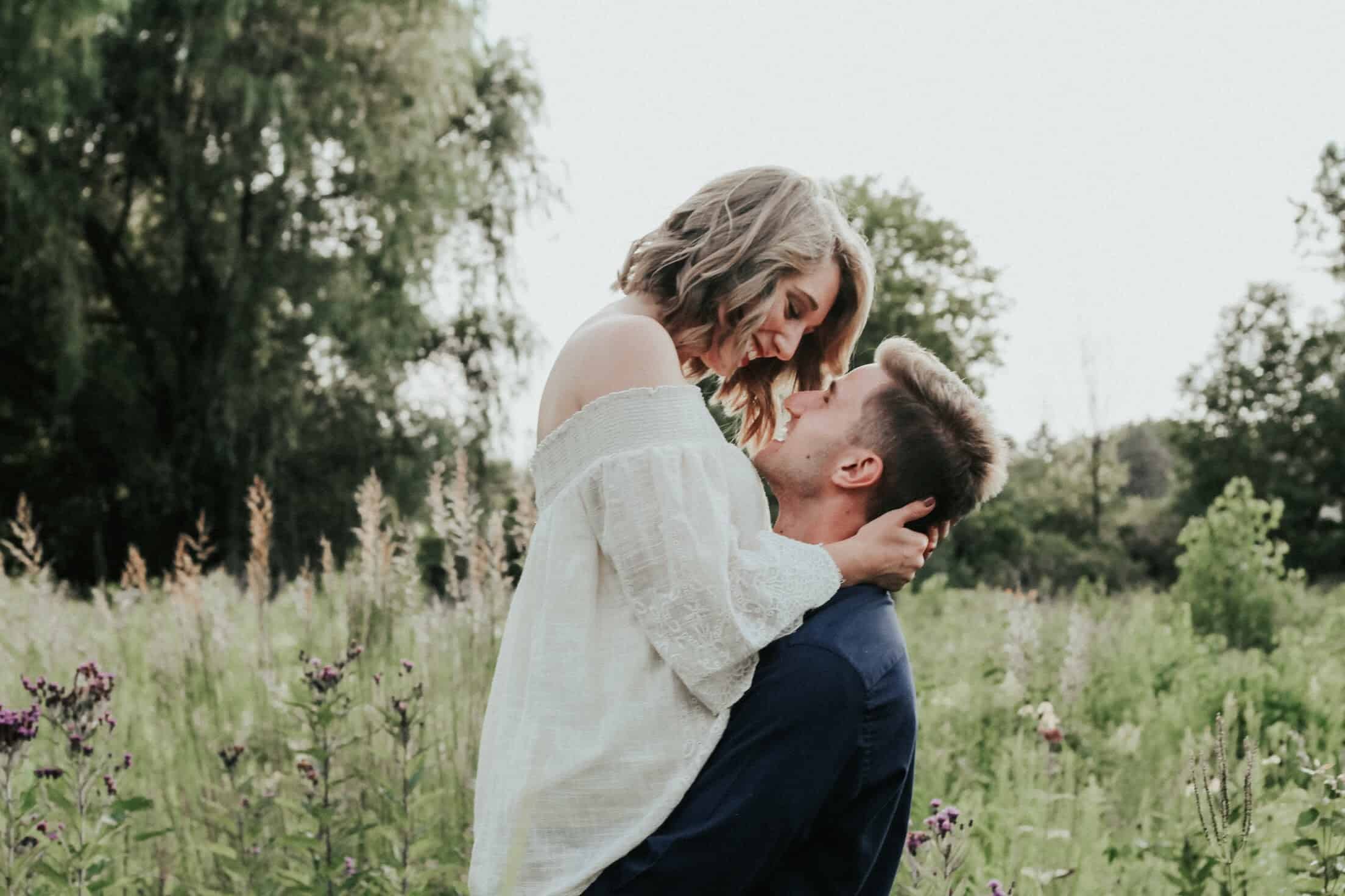 How To Embrace Minimalism Within Your Relationships The Kindest Way
