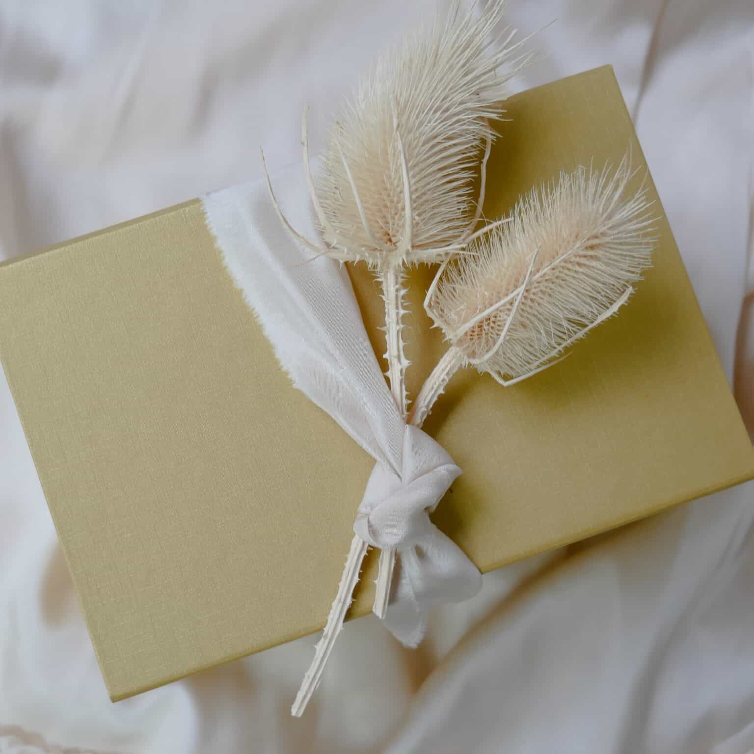 20 DIY Wrapping Paper Ideas to Inspire