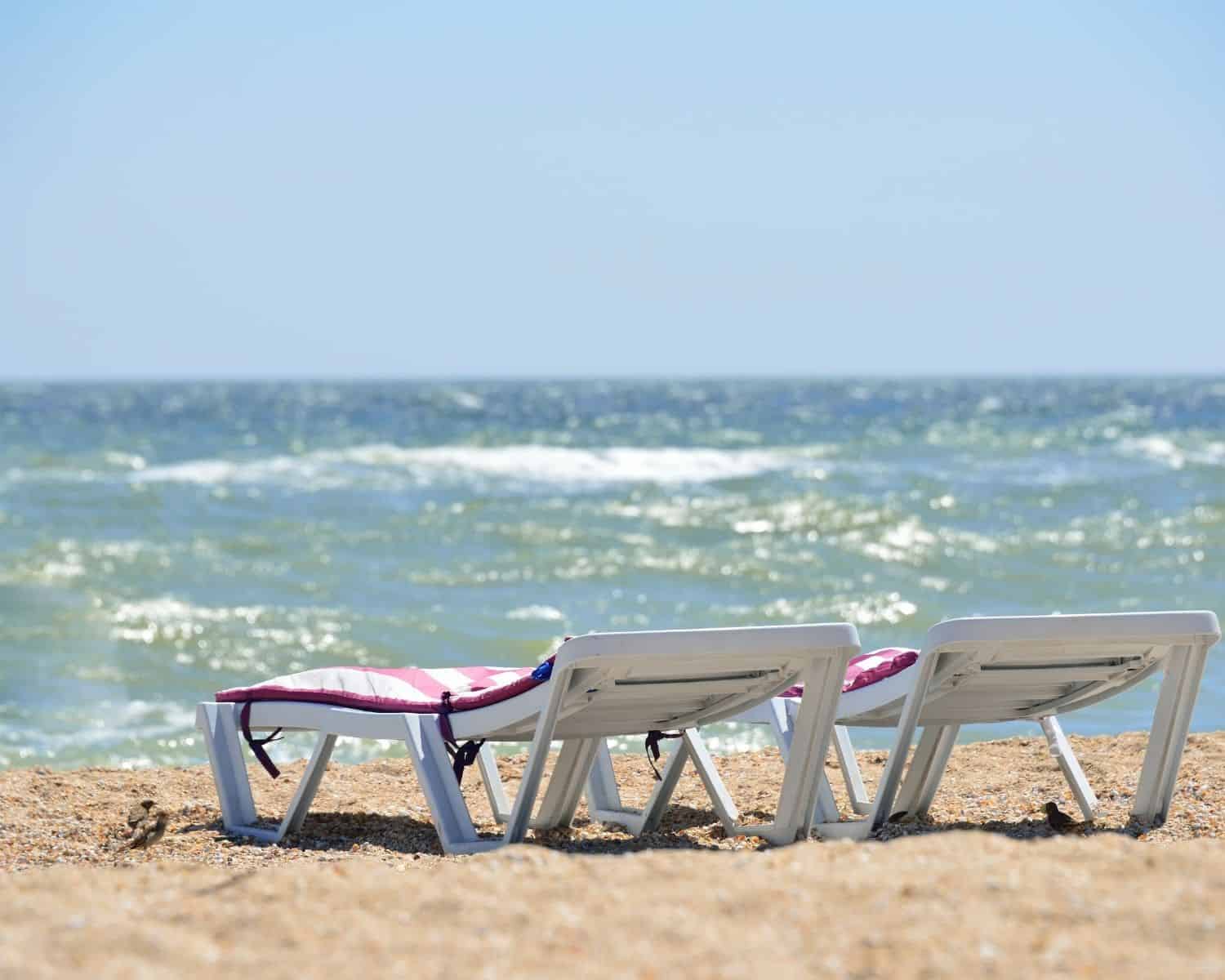 Top 5 Favorite Sun Safe Clothes! - The Kindest Way